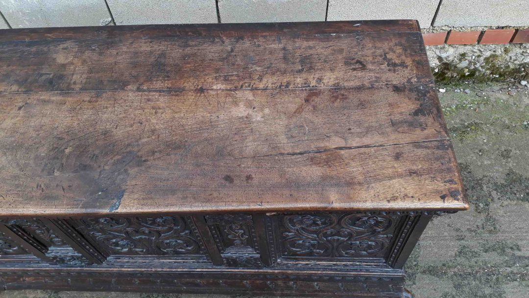 Arcón antiguo NOGAL s.XVIII estilo barroco español. Baúl Caja de novia ...
